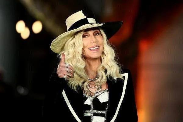 Cher promises she ‘will leave’ the country if Donald Trump wins the ...