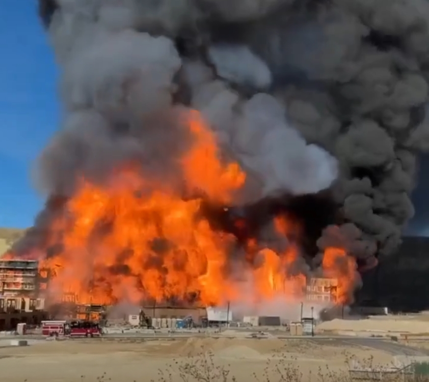 Massive Fire Erupts Overnight in Utah County — Residents Record ...
