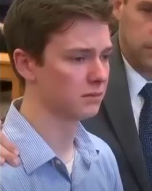 Teen Sentenced to 452 Years in Prison After He Made One Decision That ...